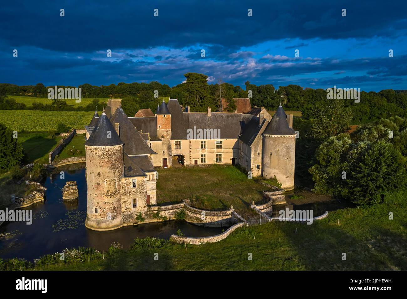France, Cher (18), Le Noyer, château de Boucard // France, Cher (18 ...