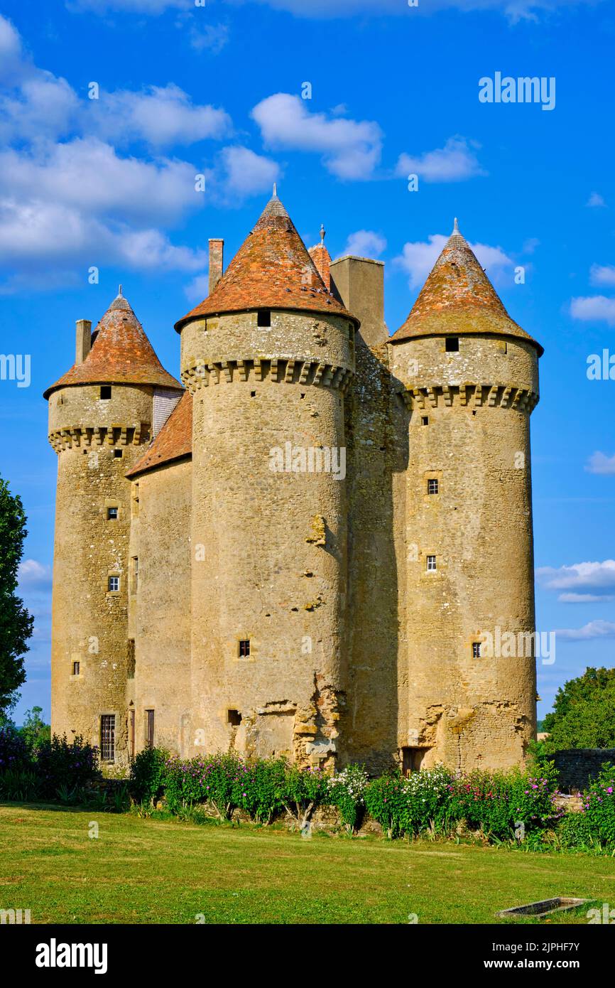 Feudal castle hi-res stock photography and images - Alamy