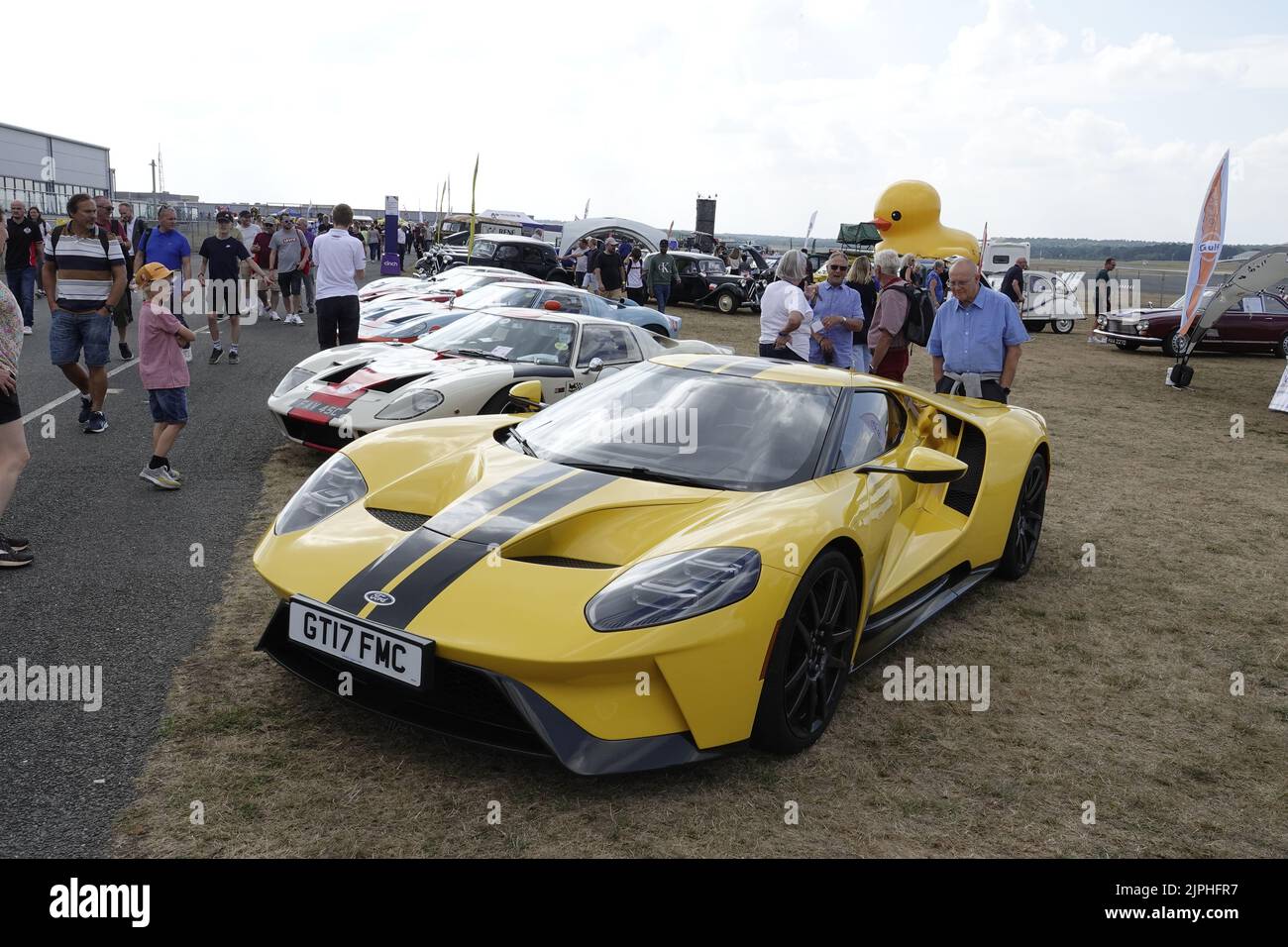 Farnborough, Hants, UK. 18th Aug, 2022. Ford inspired supercars ...