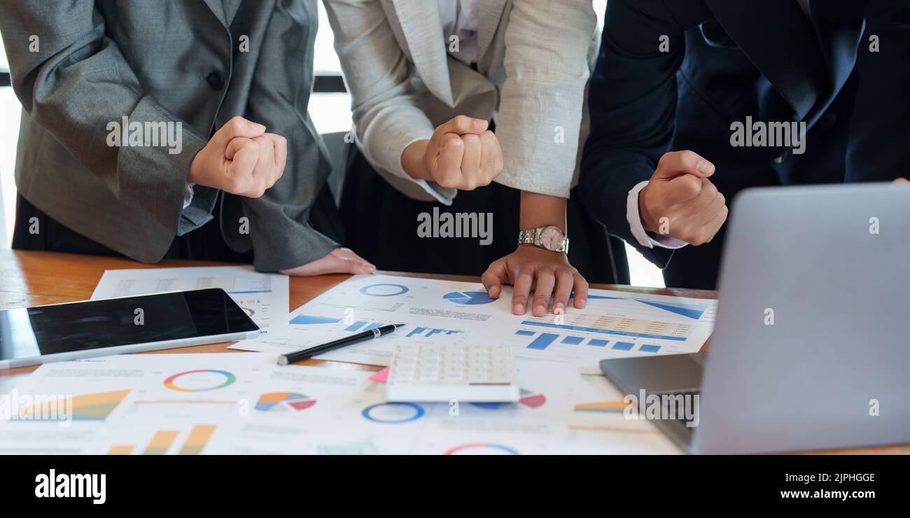 Success team hi-res stock photography and images - Alamy