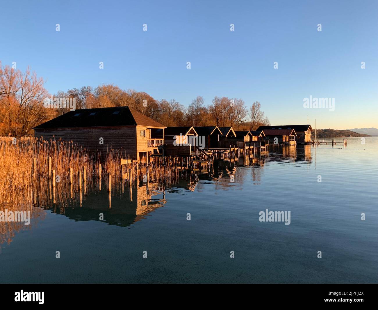 Boathouses at lake starnberg hi-res stock photography and images - Alamy