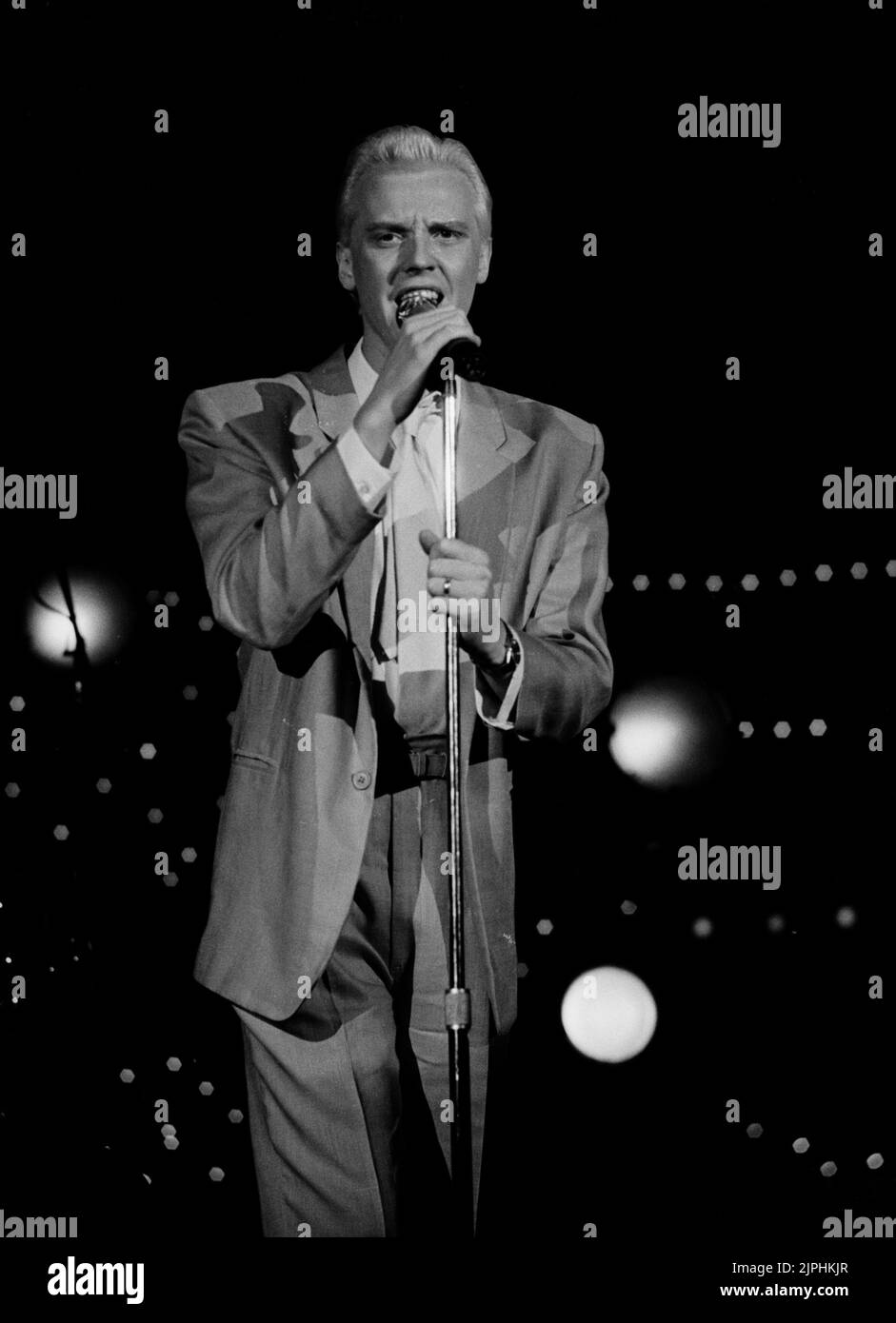 Glenn Gregory and Heaven on Solid Gold 1983 Credit: Ron Wolfson ...