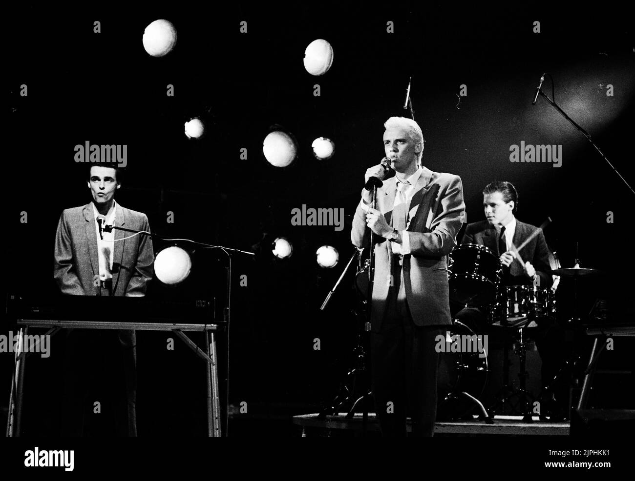 Glenn Gregory and Heaven on Solid Gold 1983 Credit: Ron Wolfson ...