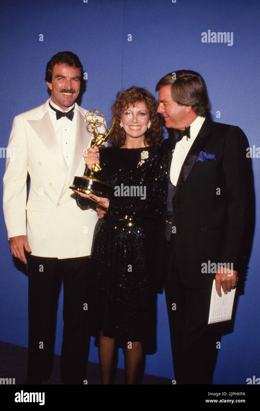 Marlo Thomas with Tom Select and Robert Wagner at the 38th Annual ...
