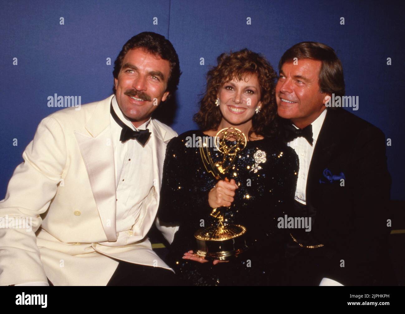 Marlo Thomas with Tom Select and Robert Wagner at the 38th Annual ...