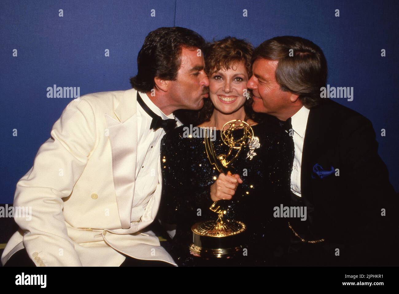 Marlo Thomas with Tom Select and Robert Wagner at the 38th Annual ...