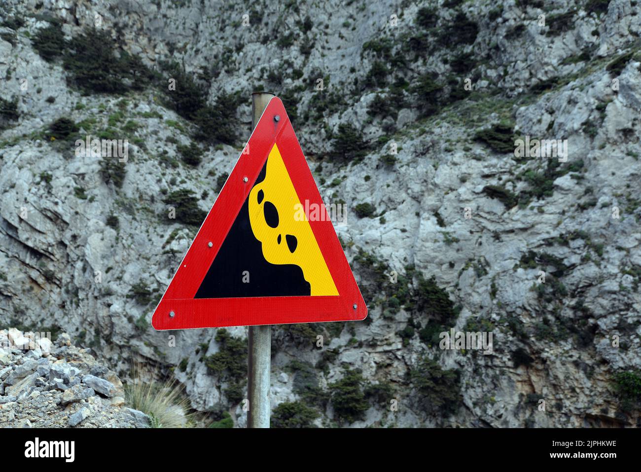 warning sign, falling rocks, warning signs Stock Photo - Alamy