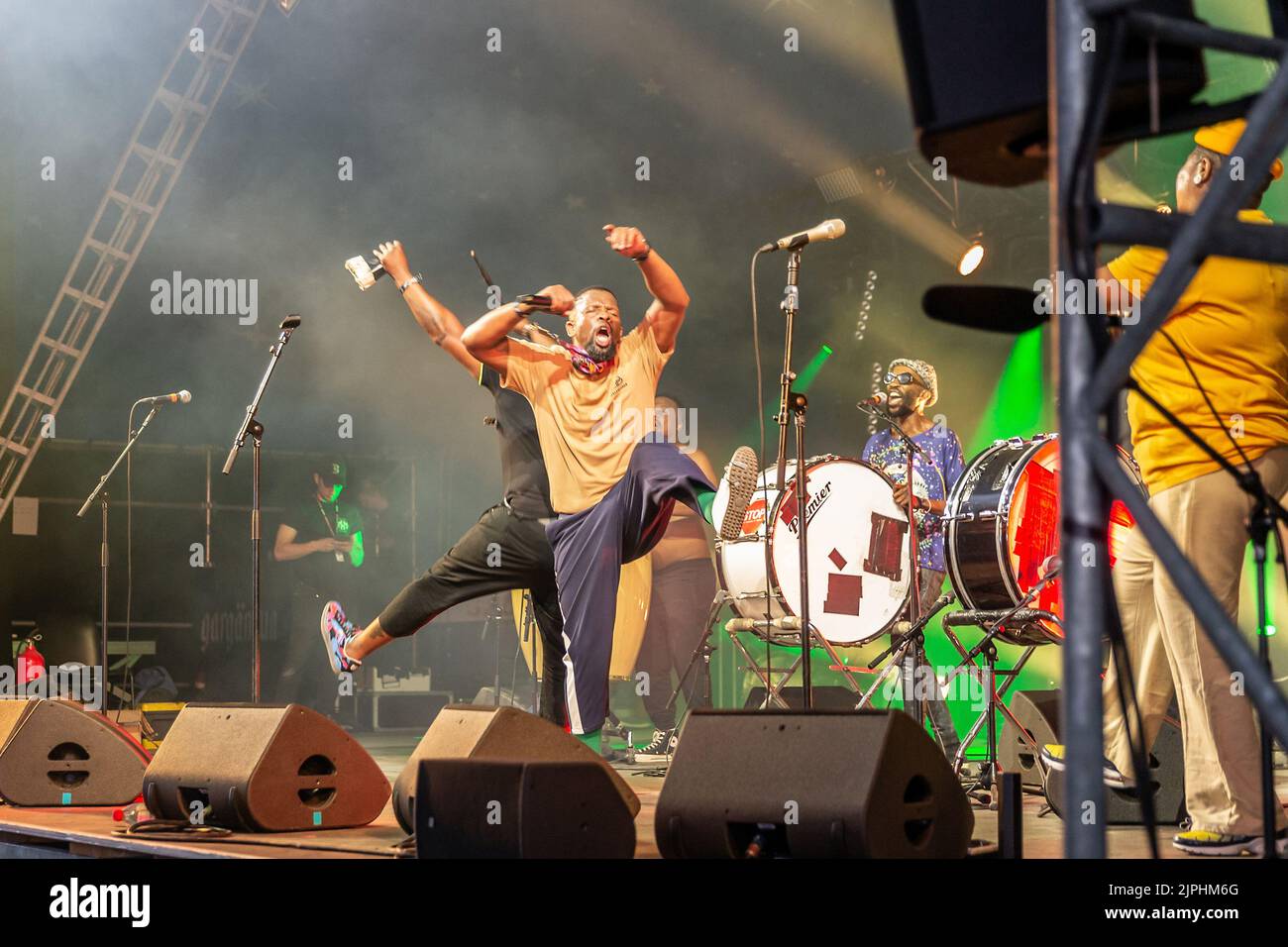 (C) Denis TRASFI / MAXPPP - à l' hyppodrome de Longchamps de Paris le ...