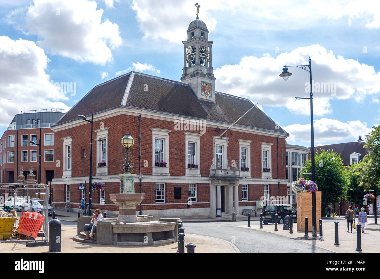 Town hall braintree town centre hi-res stock photography and images - Alamy