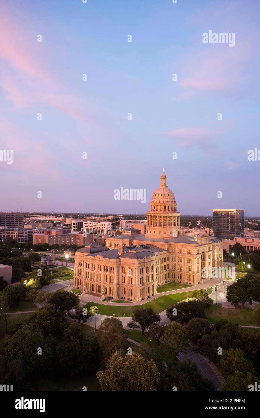 The Texas State Capitol building is seen in Austin looking northeast ...