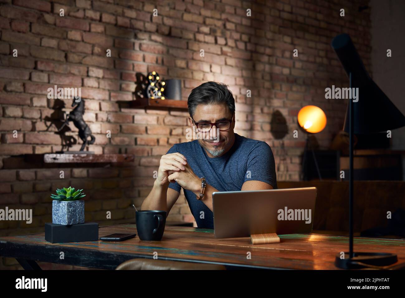 man, office, desk, homeoffice, guy, men, offices, desks Stock Photo - Alamy