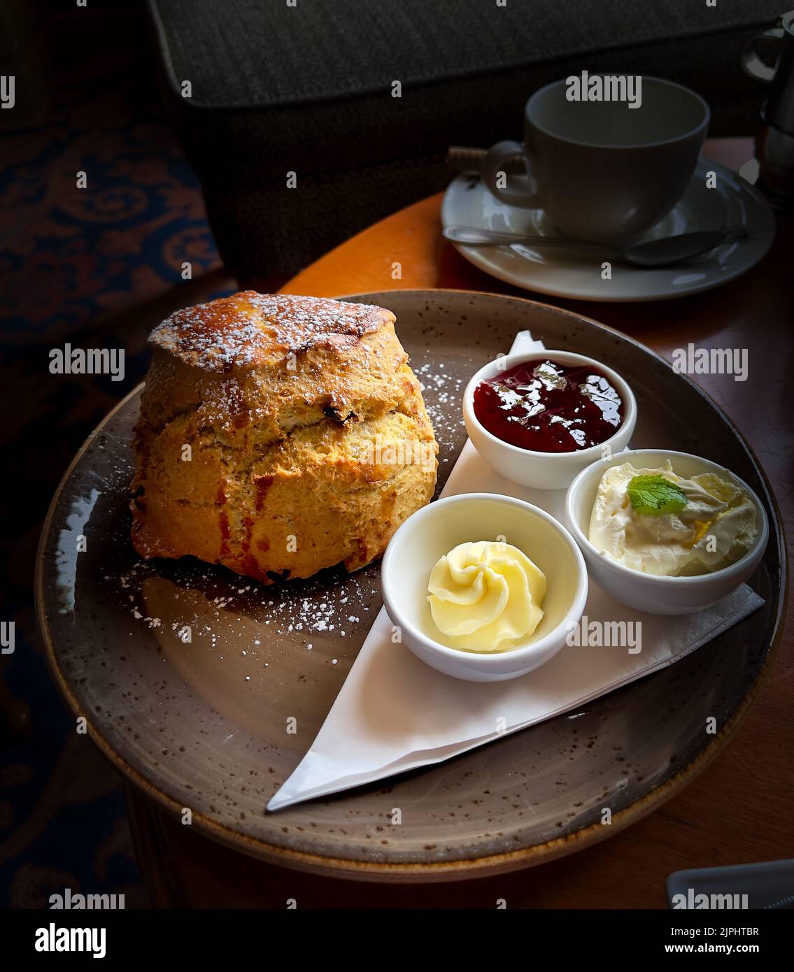 Creme tea hi-res stock photography and images - Alamy