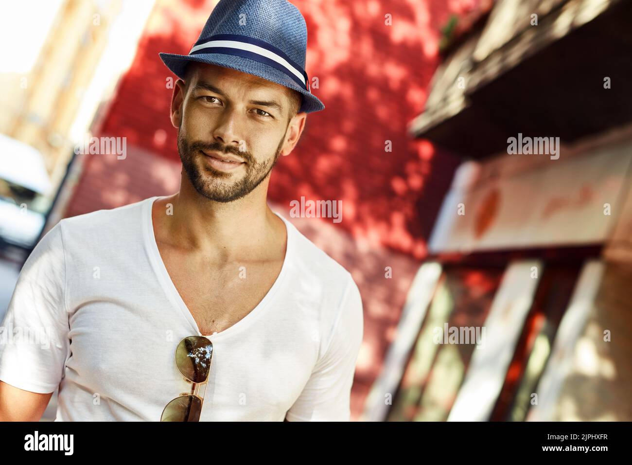 City portraits hi-res stock photography and images - Alamy