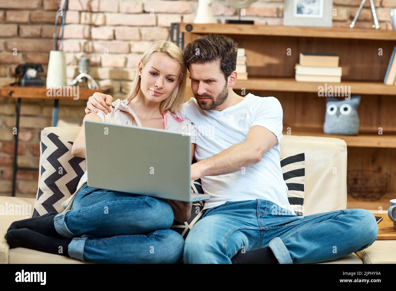 couple, laptop, together, streaming, pairs, computer, computers ...