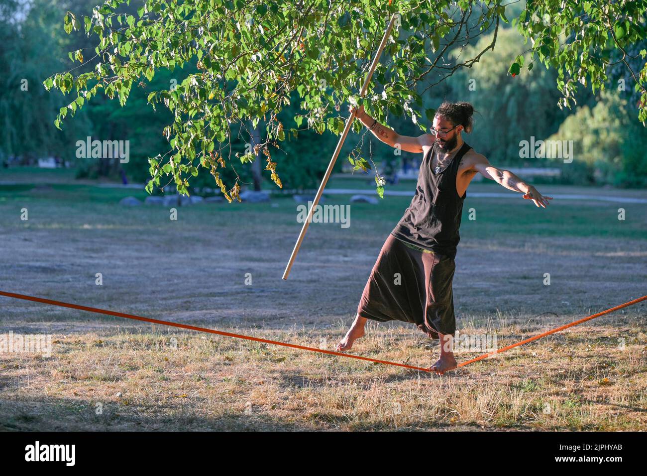 John hendry park hi-res stock photography and images - Alamy