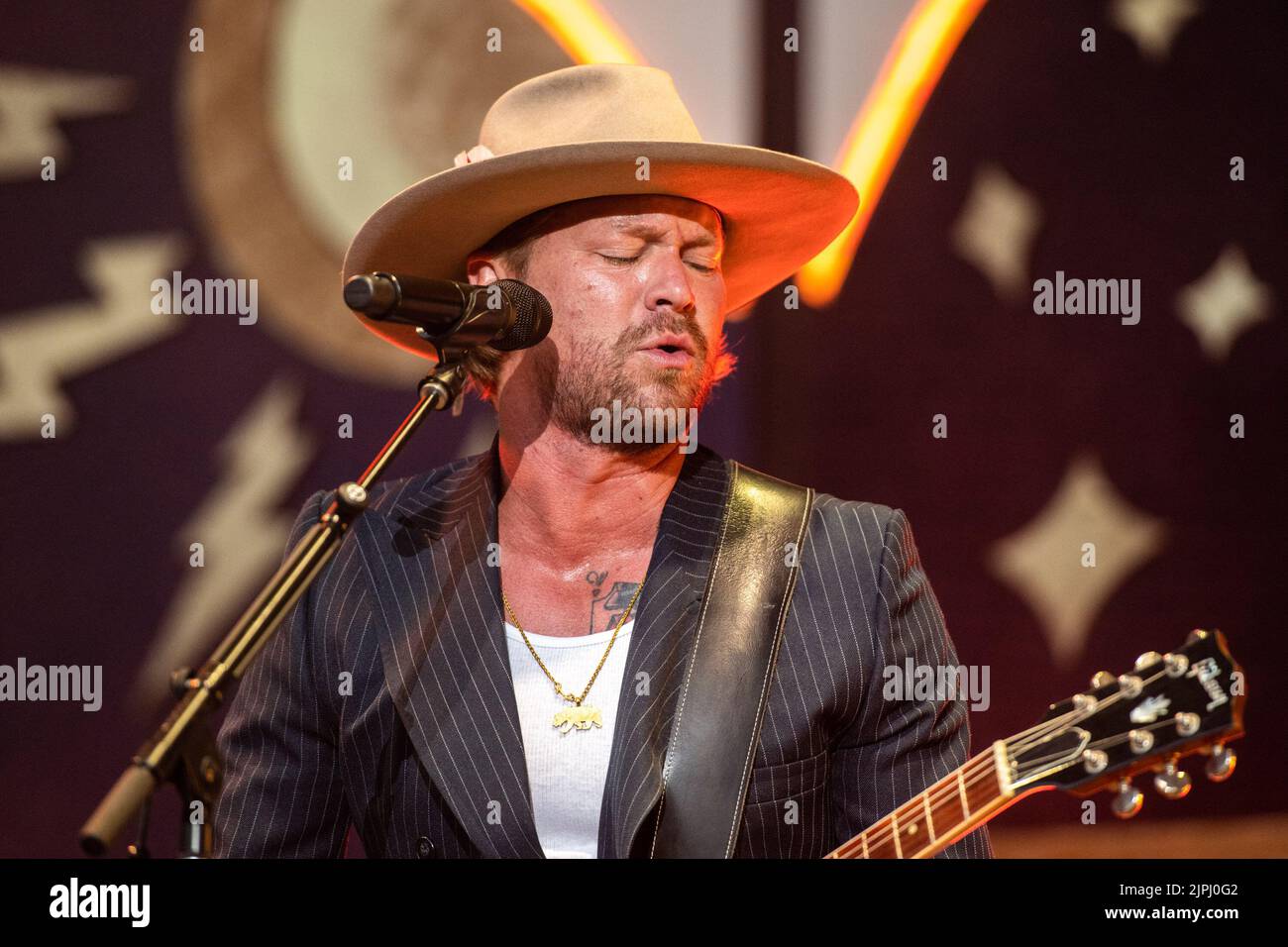 Bear Rinehart of NEEDTOBREATHE performs at Shoreline Amphitheatre on ...