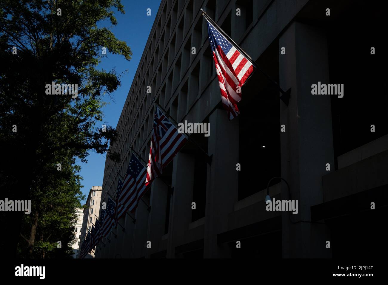 J j mccarthy 2022 hi-res stock photography and images - Alamy