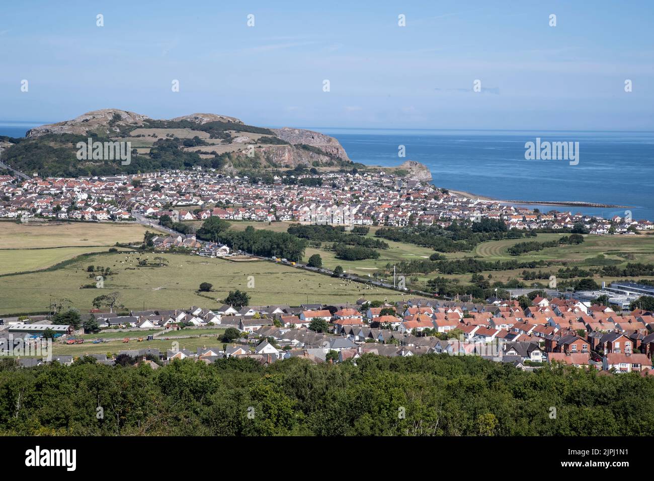 Former river conwy estuary hi-res stock photography and images - Alamy