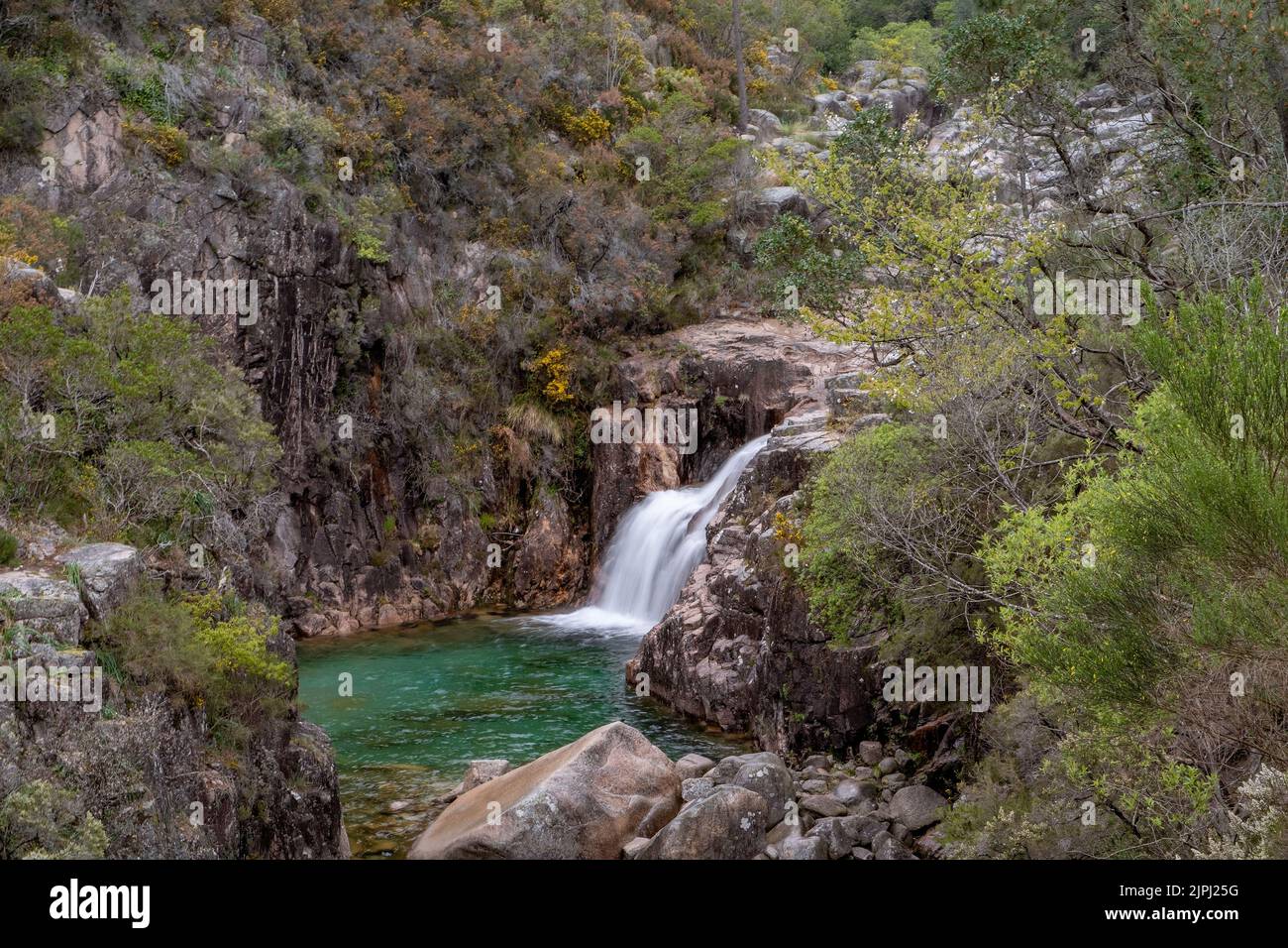 Cascata da portela do homem hi-res stock photography and images - Alamy