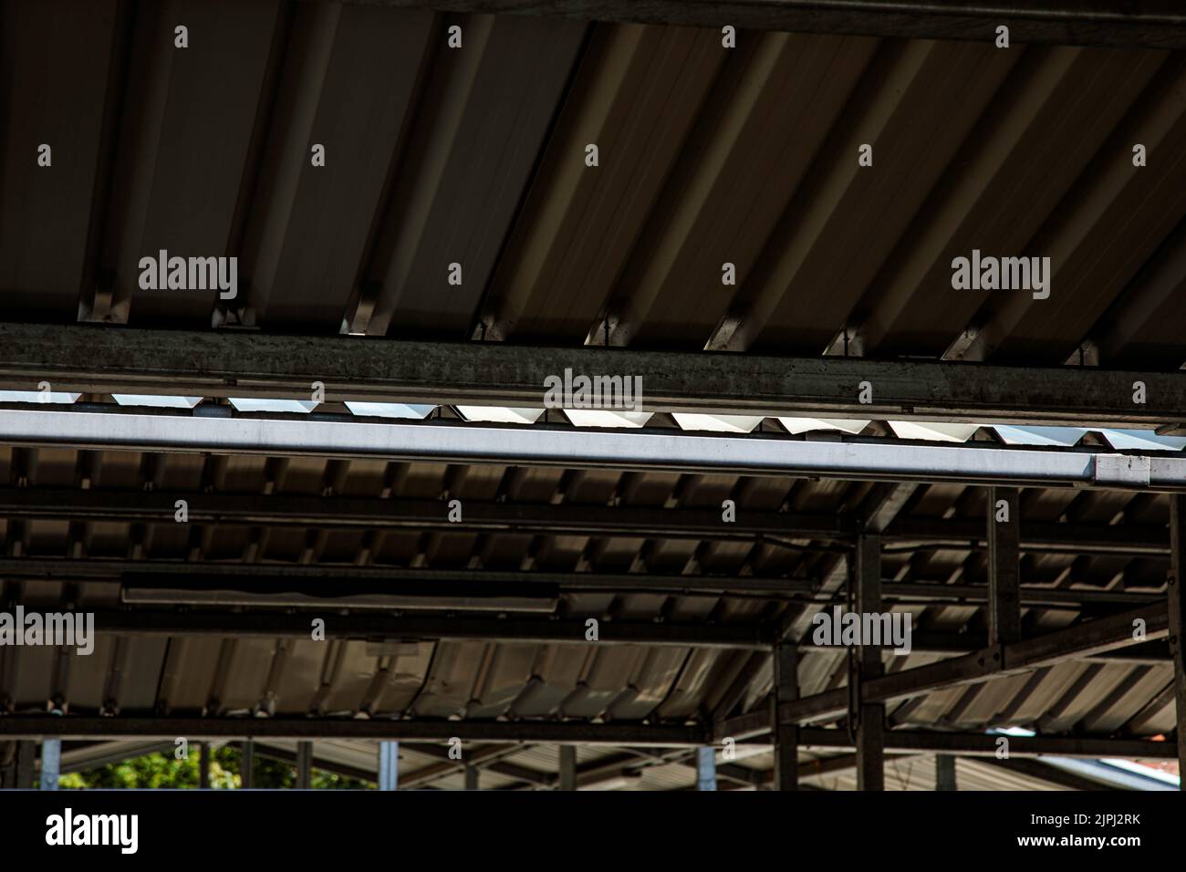 Corrugated tin roof hi-res stock photography and images - Alamy