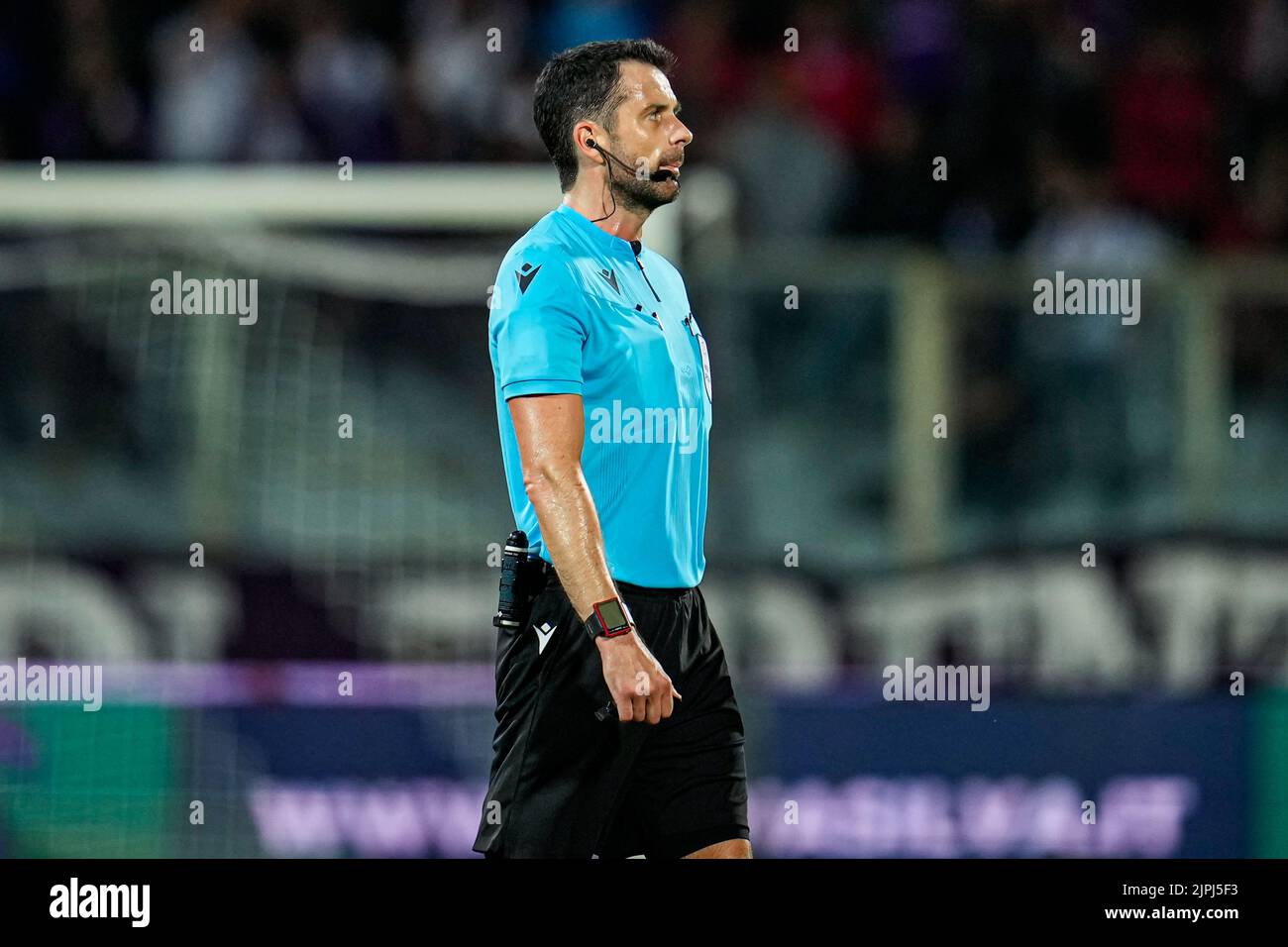 Referee daniel stefanski hi-res stock photography and images - Alamy