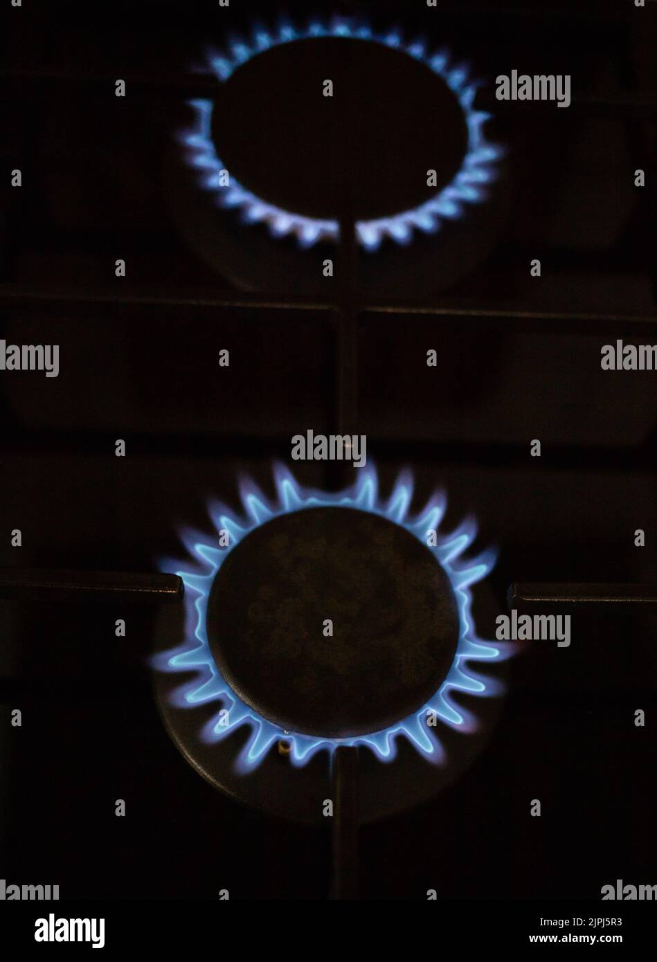 kitchen gas cooker with burning fire propane gas Stock Photo - Alamy