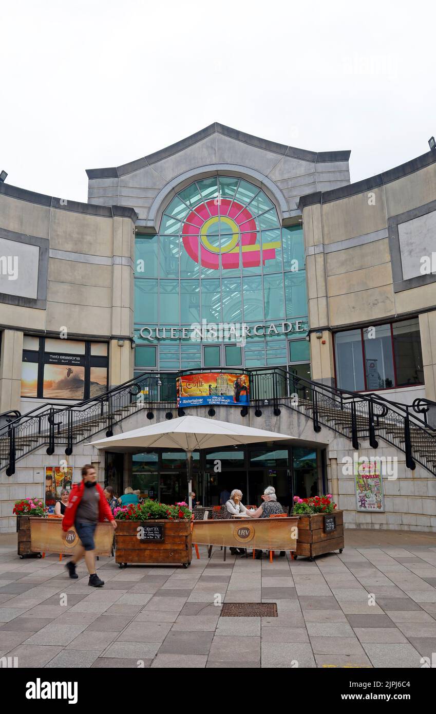 Queen's Arcade, Hayes entrance. Cardiff scenes - August 2022. Summer ...