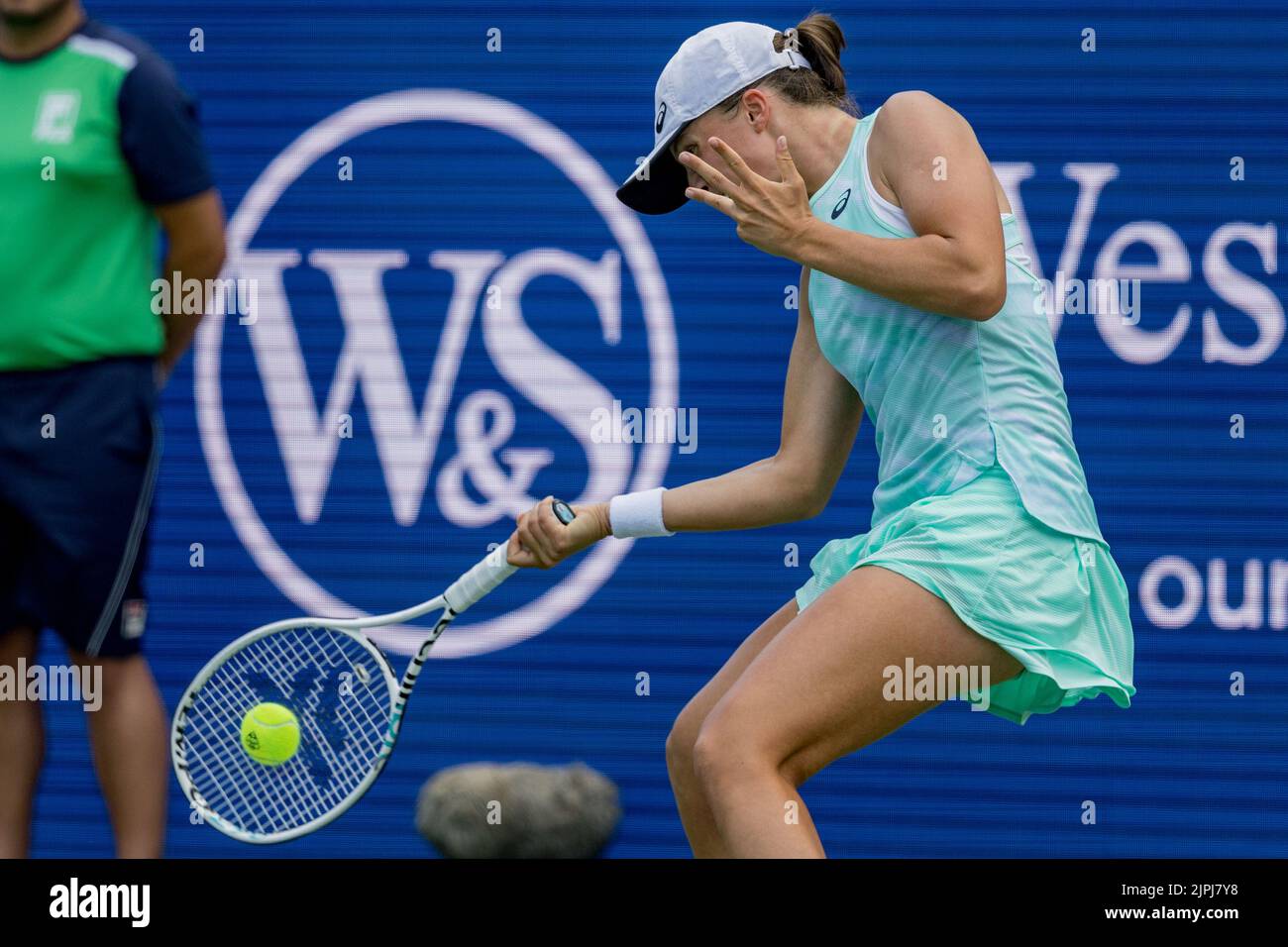 Mason, Ohio, USA. 18th Aug, 2022. 'the third round of the Western and ...
