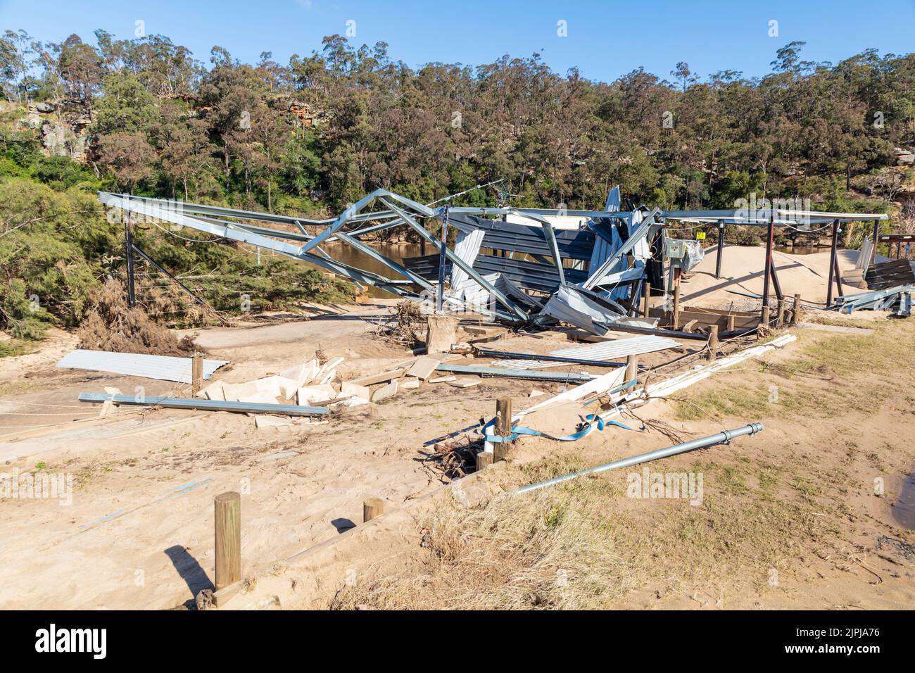 Severely damaged structure hi-res stock photography and images - Alamy