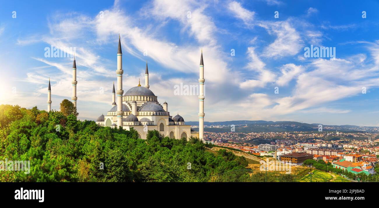 Istanbuls hills hi-res stock photography and images - Alamy