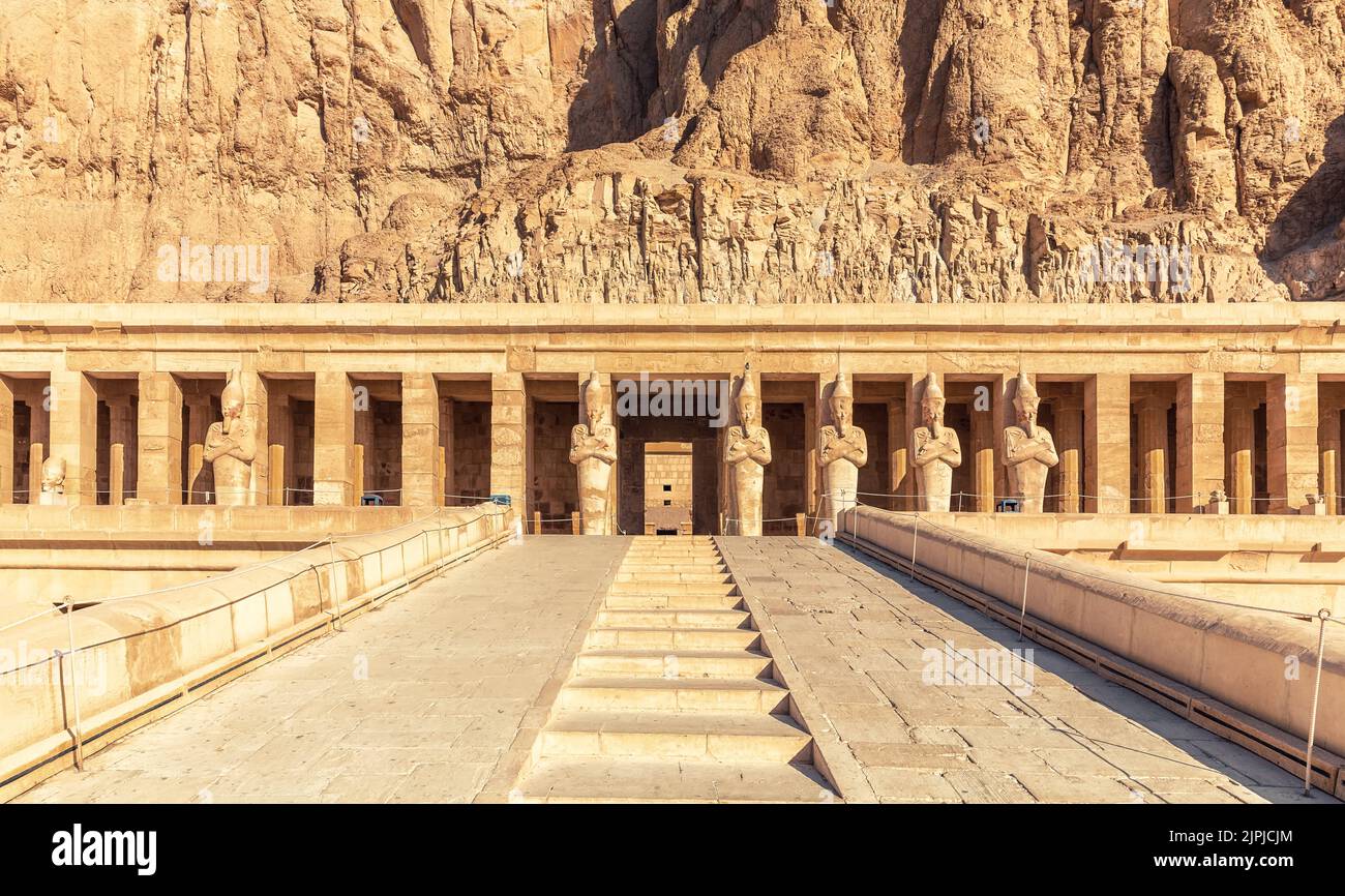 archaeology, Hut-net-hehu-em-renput, temple of hatshepsut, osiris ...