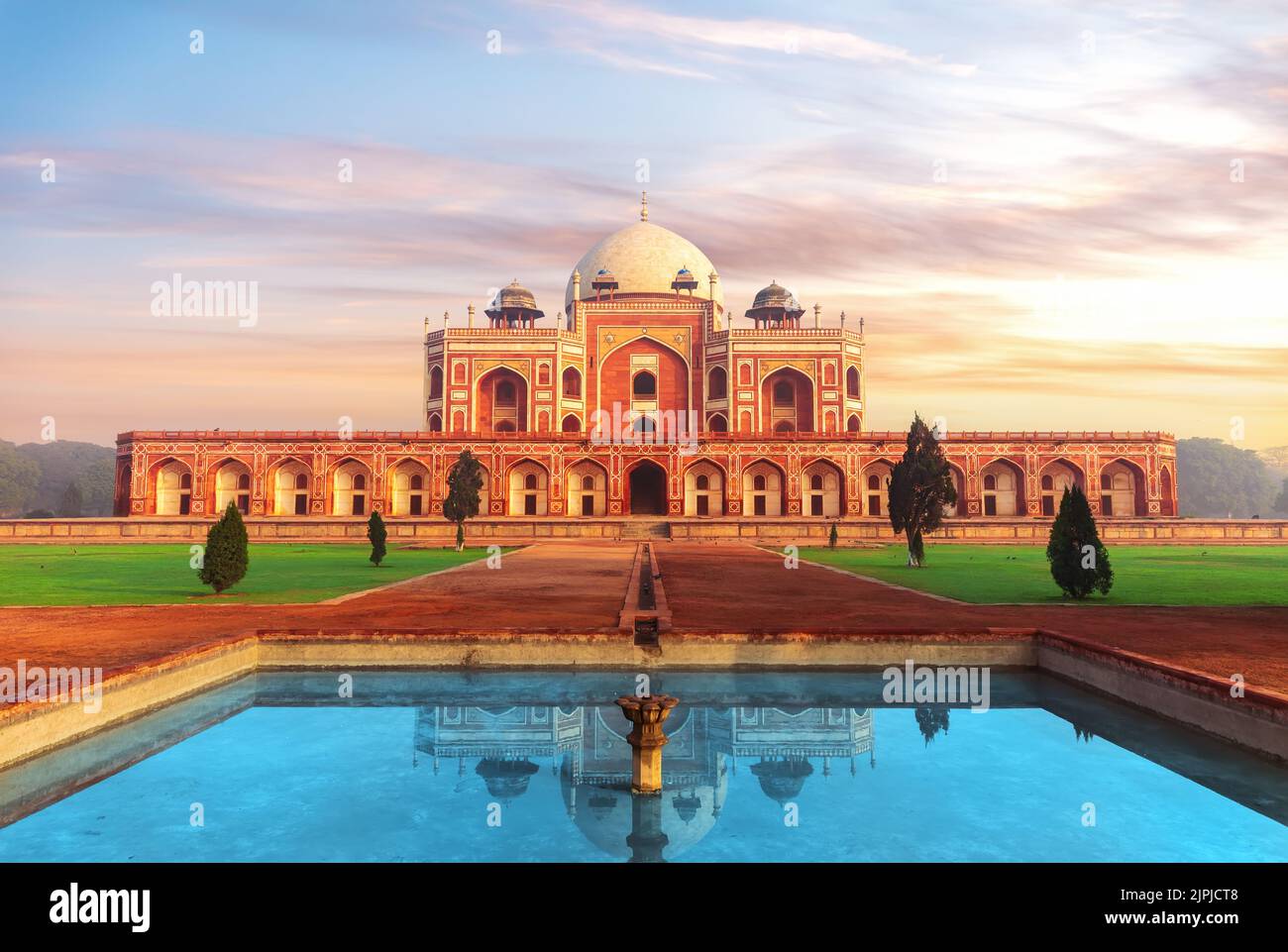 Sunrise at humayun tomb hi-res stock photography and images - Alamy