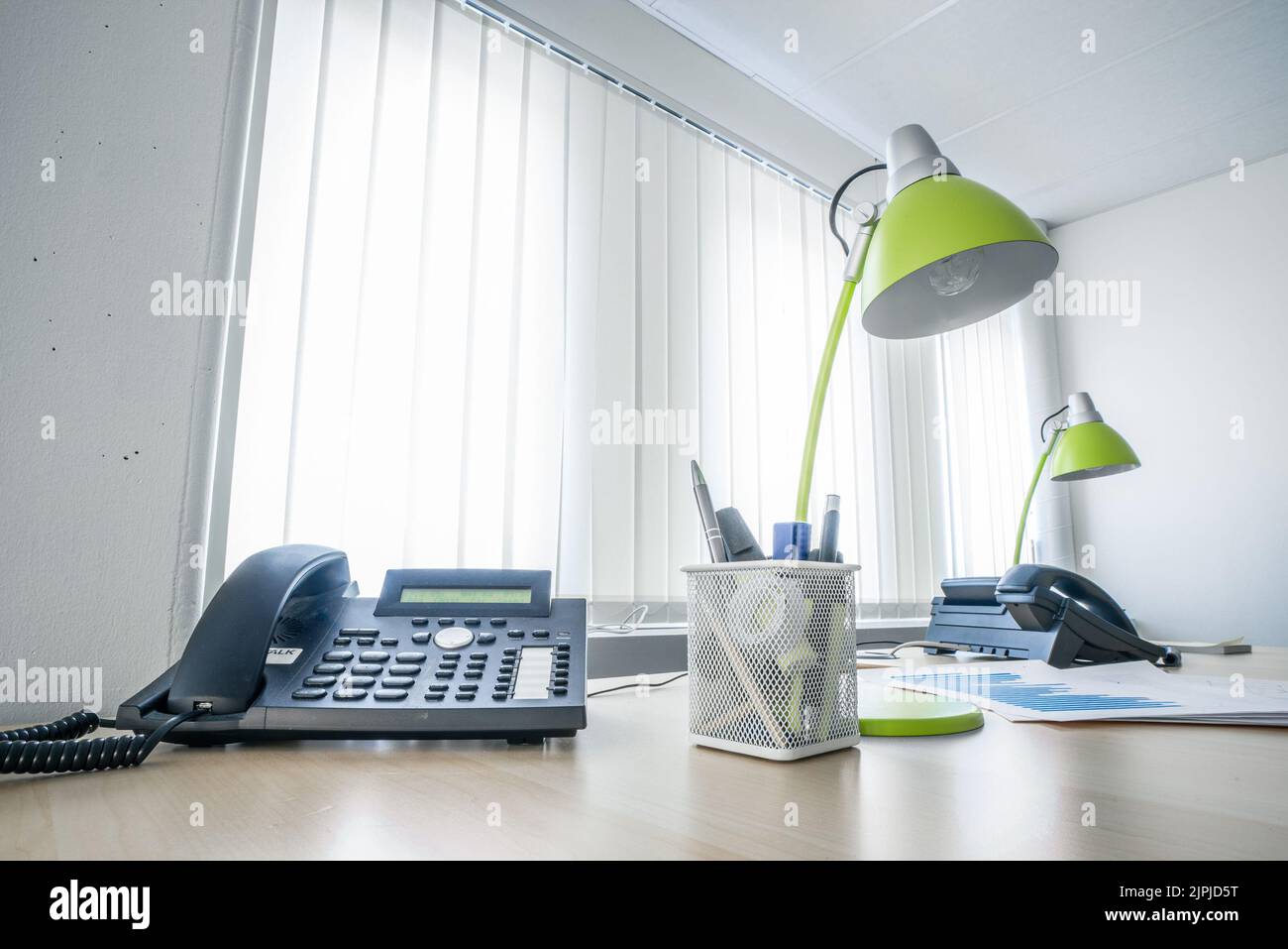 Workspace desks hi-res stock photography and images - Alamy