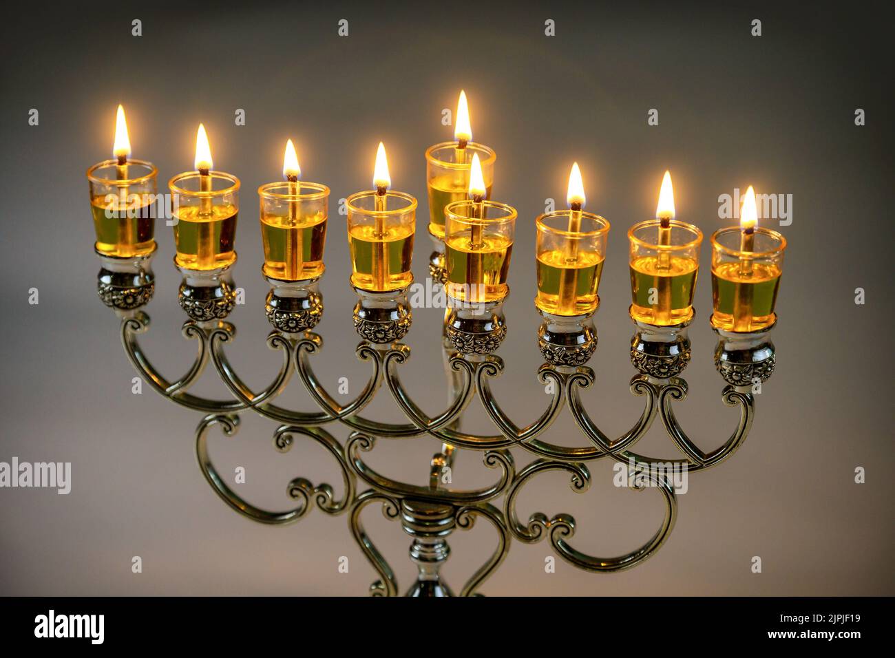 Candelabras and candlesticks hi-res stock photography and images - Alamy