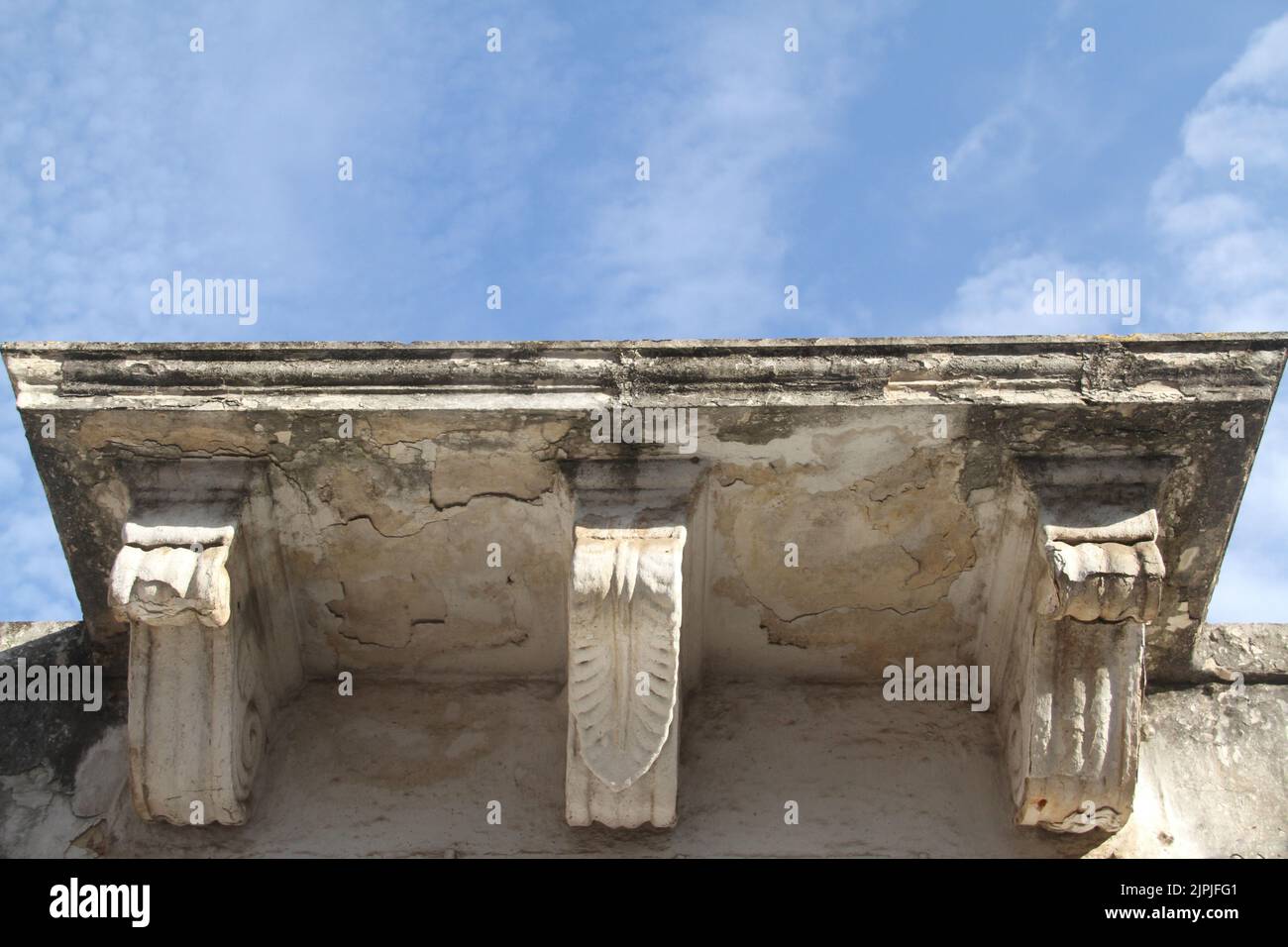 Corbels support hi-res stock photography and images - Alamy