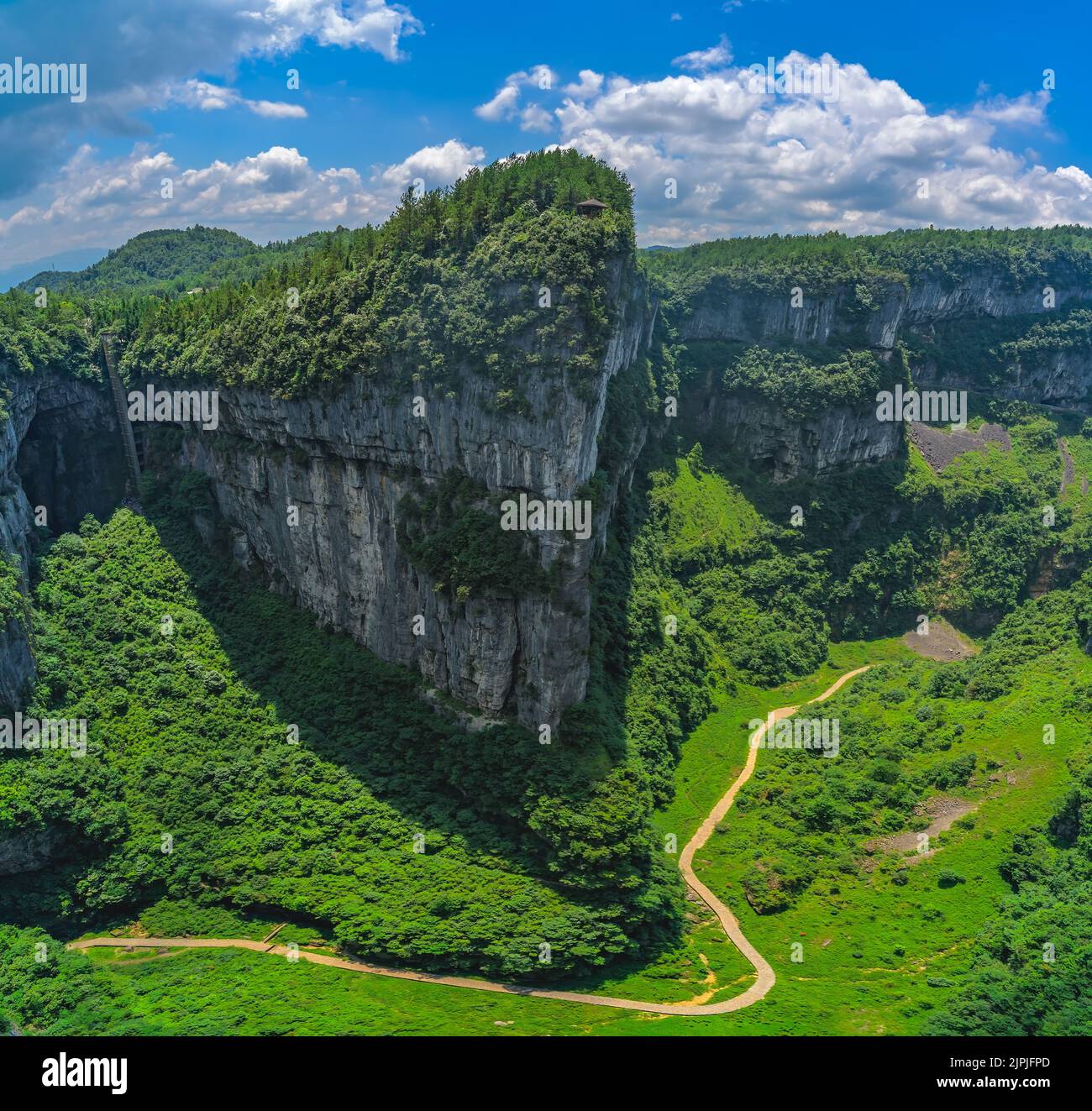 Wulong karst hi-res stock photography and images - Alamy