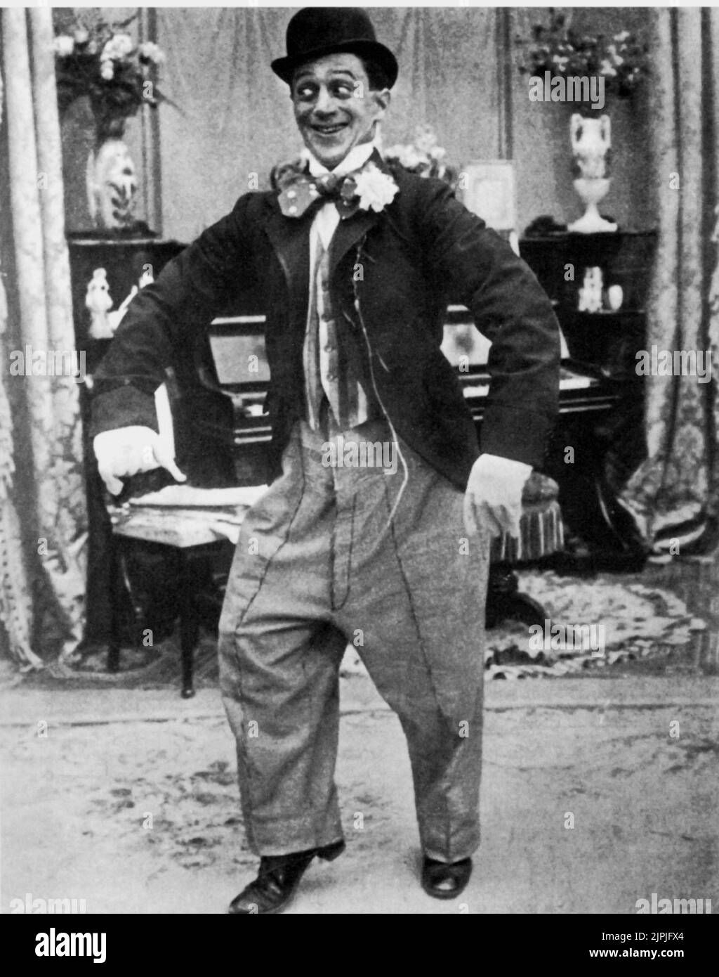 The french silent movie comic actor André DEED ( 1884 - 1938 ) in the ...