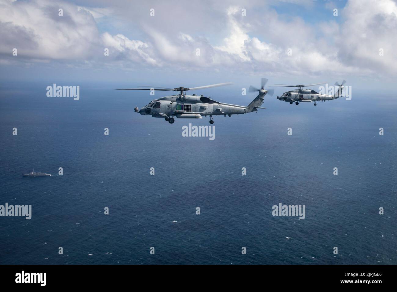 220816-N-MW880-1243 ATLANTIC OCEAN (Aug. 16, 2022) Two MH-60R Sea Hawk ...