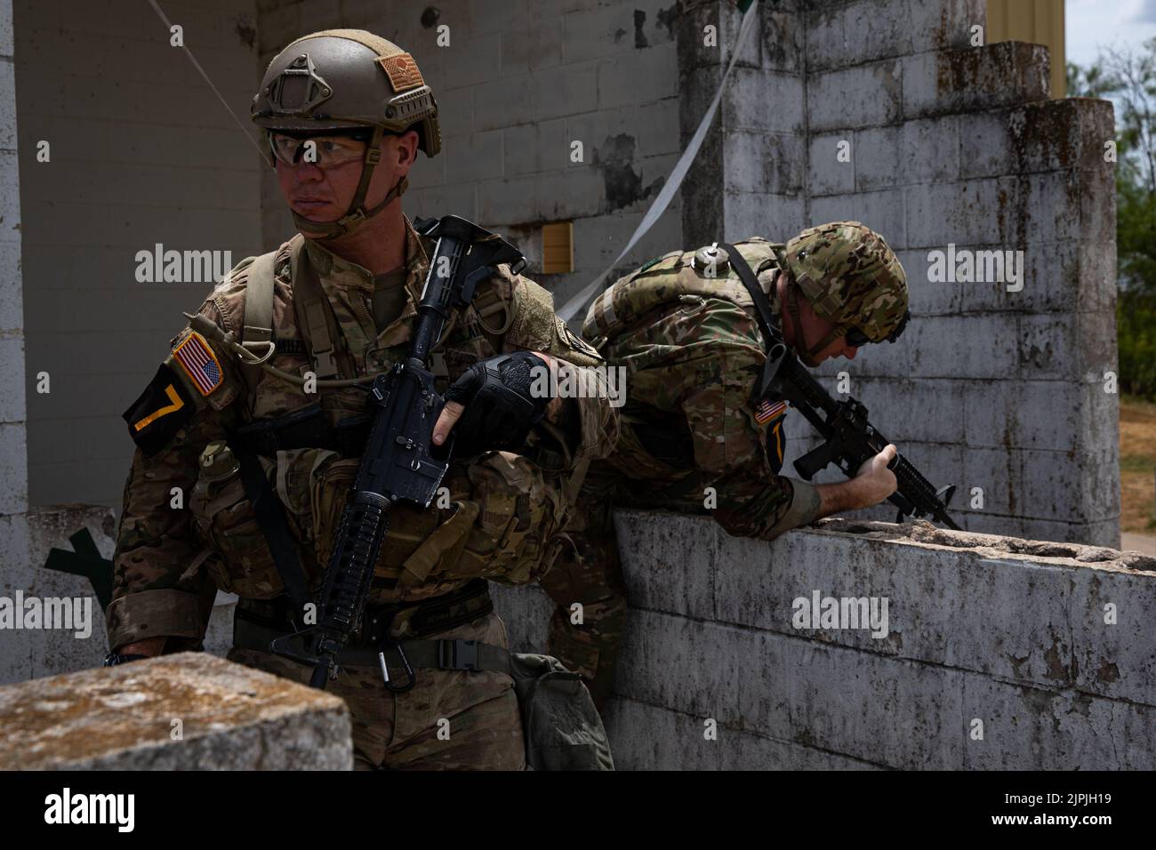 U.S. Army Soldiers assigned to 7th Squad, Blue Platoon, 1st 509th Air ...