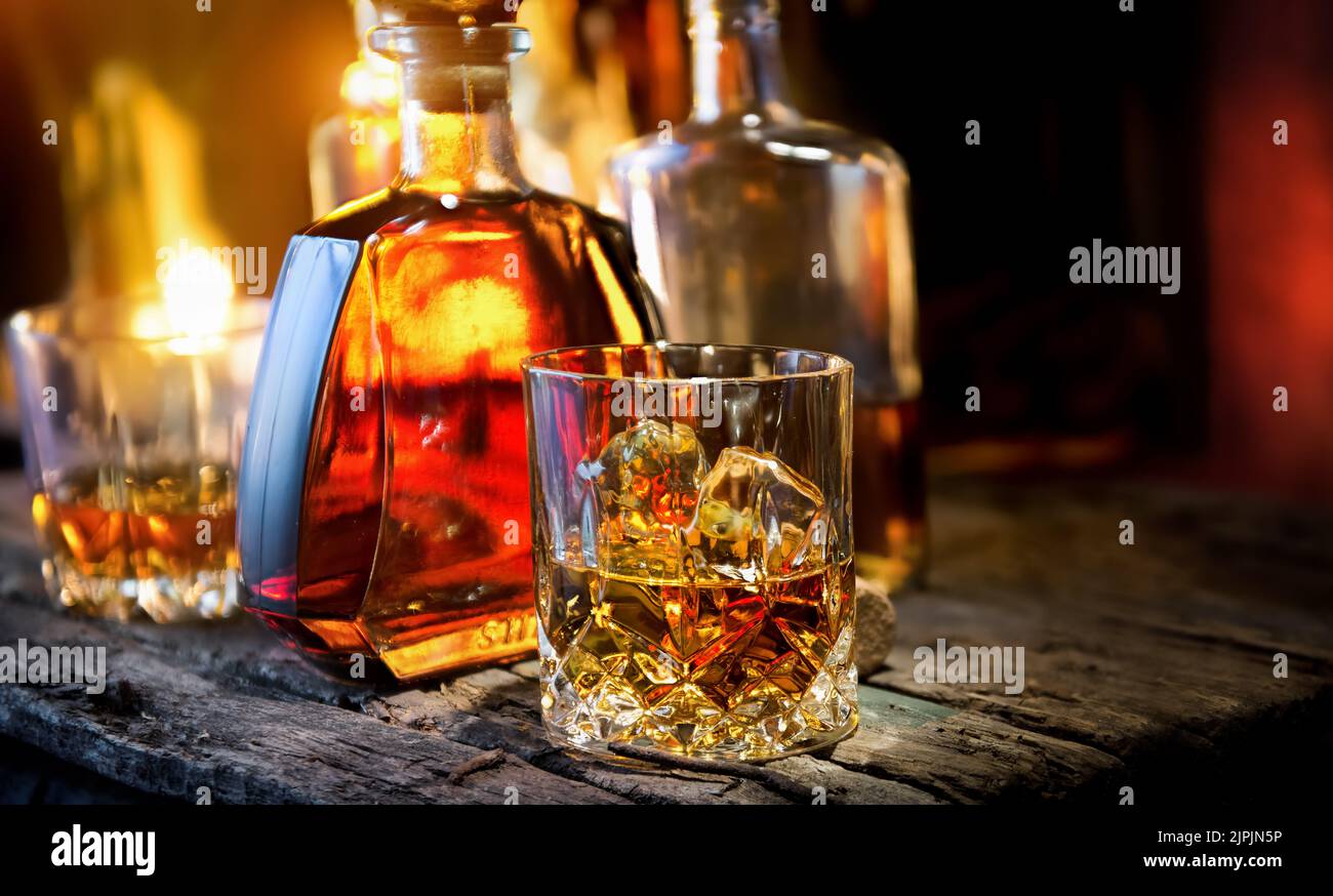 alcohol, spirit, whiskey, alcohols, spirits, whiskeys Stock Photo - Alamy