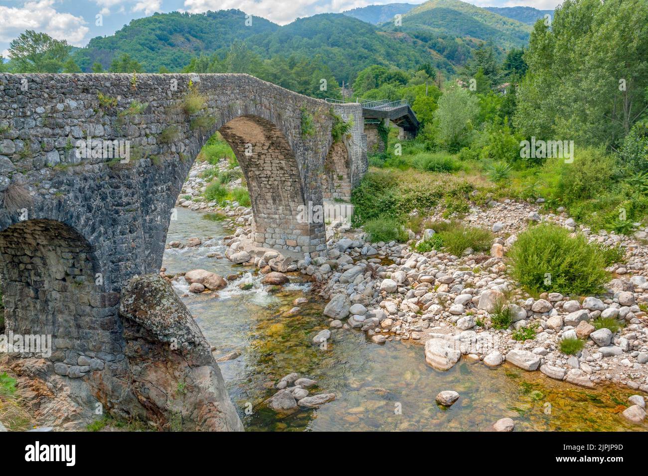 stone bridge, ardeche, stone bridges, ardeches Stock Photo - Alamy