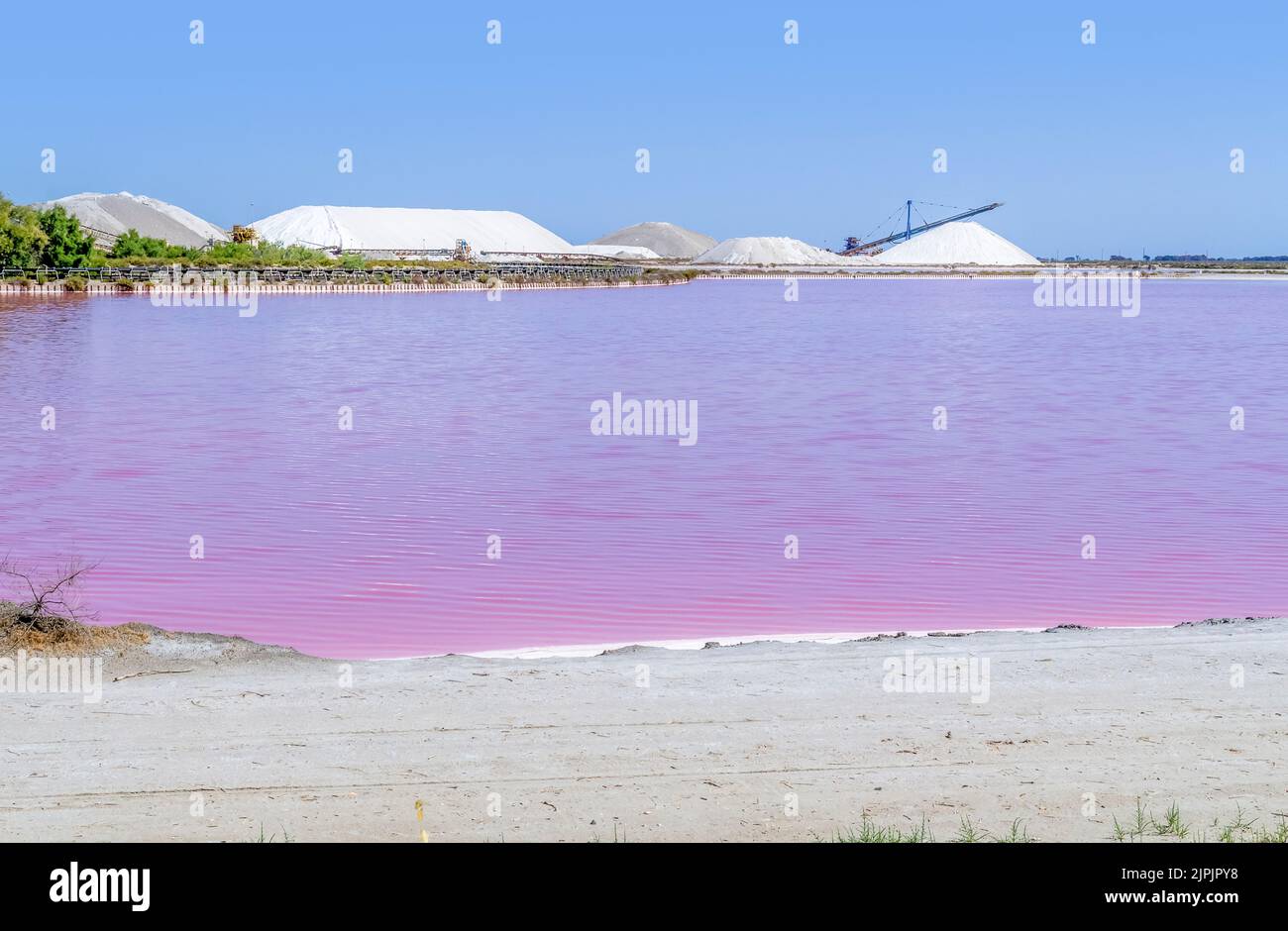 saline, salt lake, salt mining, salin-de-giraud, salines, salt lakes ...