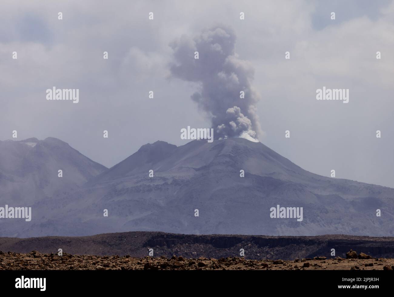 Ubinas volcano hi-res stock photography and images - Alamy