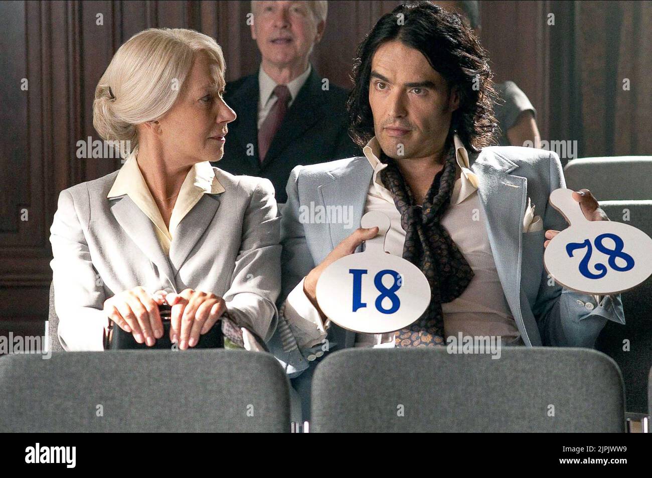 HELEN MIRREN, RUSSELL BRAND, ARTHUR, 2011 Stock Photo - Alamy