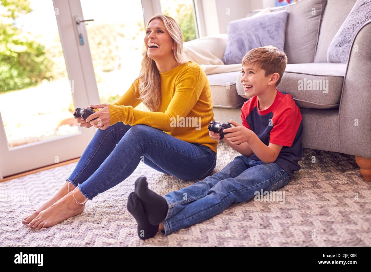 mother, fun, son, video game, mom, mothers, mum, funs, sons, computer ...
