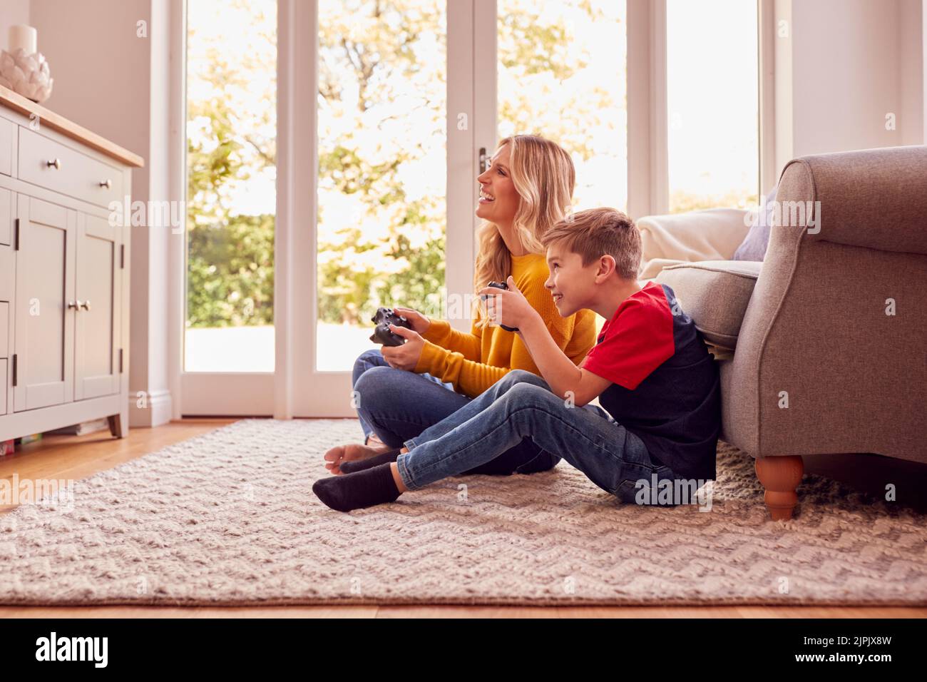 mother, home, playing, son, video game, mom, mothers, mum, homes, play ...