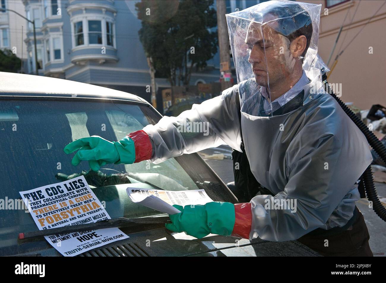 Contagion film poster hi-res stock photography and images - Alamy