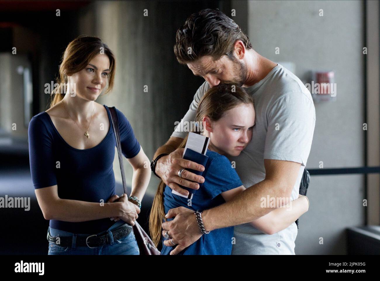 MICHELLE MONAGHAN, MADELINE CARROLL, GERARD BUTLER, MACHINE GUN ...