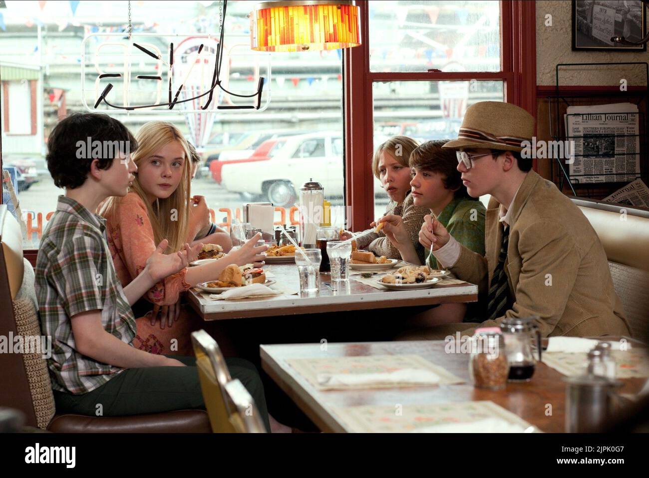 ZACH MILLS, ELLE FANNING, RILEY GRIFFITHS, RYAN LEE, JOEL COURTNEY ...