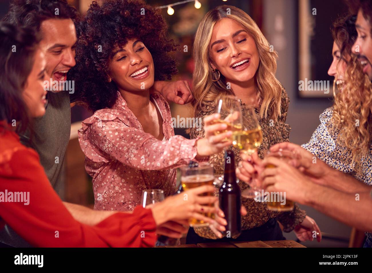 nightlife, party, bar counter, friends, cheers, nightlifes, parties ...